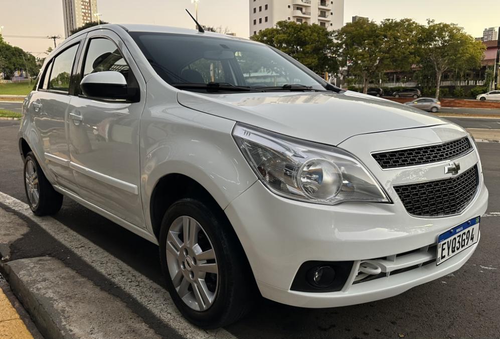 Comprar Hatch Chevrolet Agile 1.4 4P Ltz Flex Branco 2011 em Bauru-SP