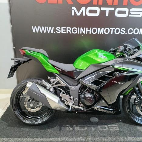 Comprar Kawasaki Ninja 300 Abs Verde 2023 em Bauru-SP