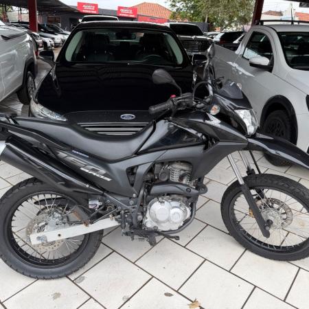 Comprar Honda Nxr Bros 160 Esdd Preto 2016 em Duartina-SP