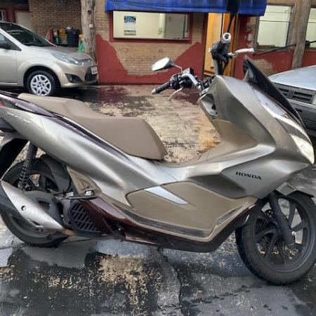 Comprar Honda Pcx 150 Dlx Prata 2022 em Bauru-SP