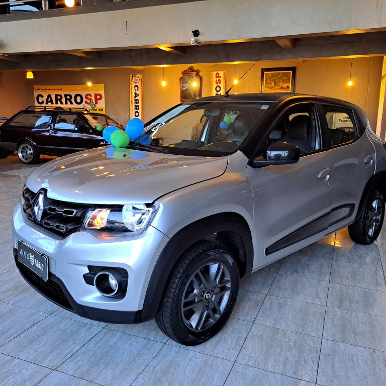 Comprar Hatch Renault Kwid 1.0 12v 4P Sce Flex Intense Prata 2018 em ...