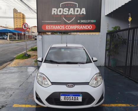 Comprar Hatch Ford Fiesta Hatch 1.0 4P Flex Branco 2014 em Limeira-SP
