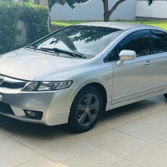Comprar Sedan Honda Civic 1.8 16v 4P Flex Lxs Automático Prata 2009 em ...