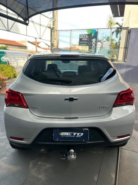 Comprar Hatch Chevrolet Onix Hatch 1.4 4P Flex Ltz Prata 2019 em Rio ...