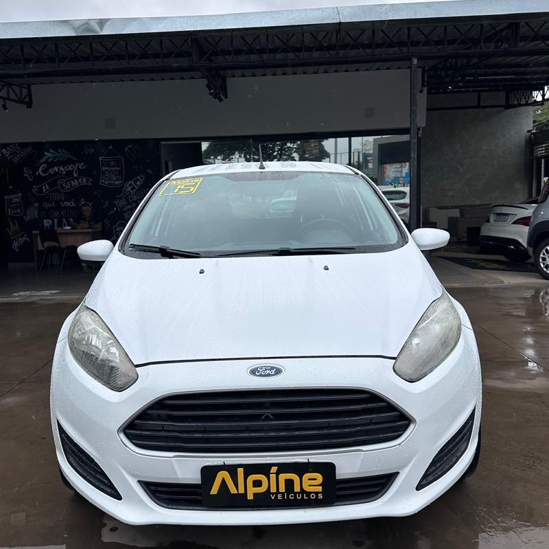Comprar Hatch Ford Fiesta Hatch 1.5 16v 4P S Flex Branco 2015 em Rio ...
