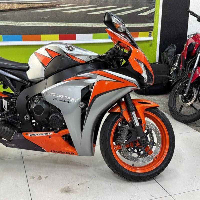 Comprar Honda Cbr 1000 RR Fire Blade Laranja 2010 em Rio Claro-SP