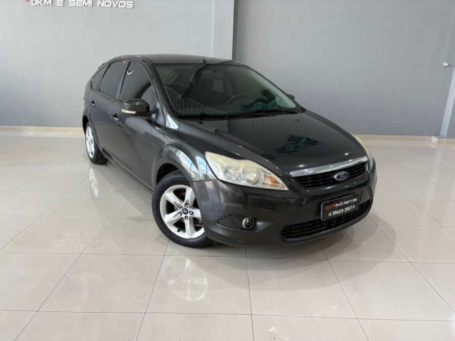 Comprar Hatch Ford Focus Hatch 1.6 16v 4P SE Flex Cinza 2013 em São ...