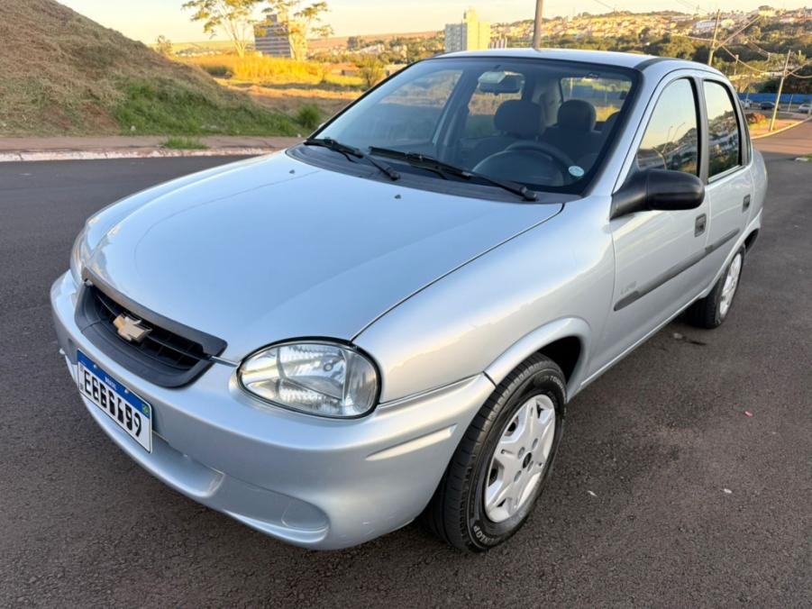 Comprar Sedan Chevrolet Corsa Sedan 1.0 4P Vhc Classic Life Flex Prata ...