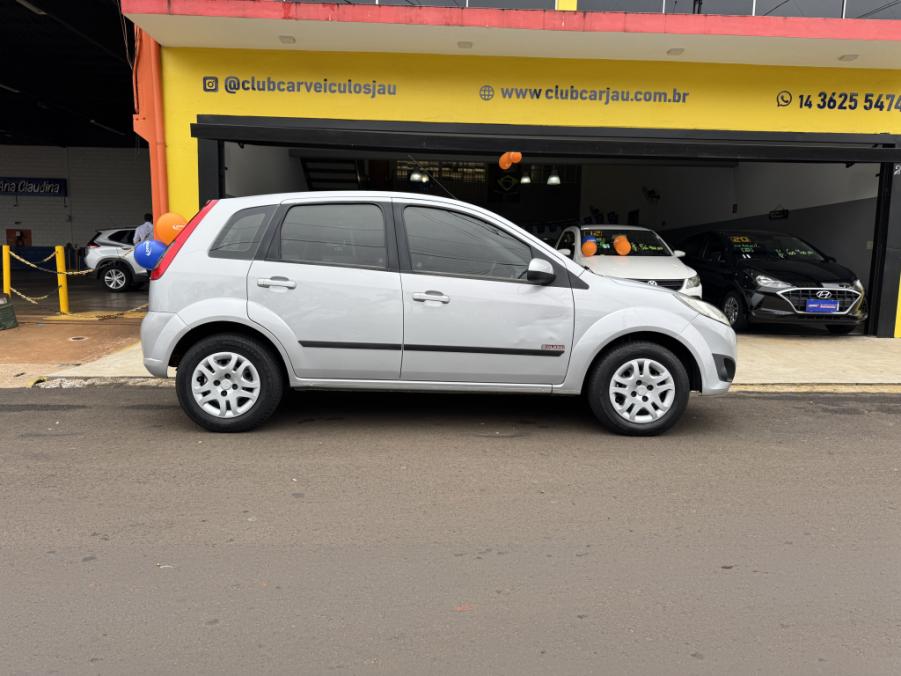 Comprar Hatch Ford Fiesta Hatch 1.6 4P Class Flex Prata 2013 em Jaú-SP
