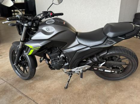 Comprar Yamaha FZ 25 250 Fazer Flex Chumbo 2024 em Barra Bonita-SP