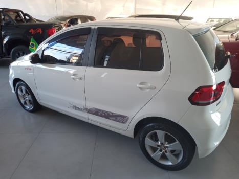 Comprar Hatch Volkswagen Fox 1.6 4P Rock IN Rio Flex Branco 2016 em ...