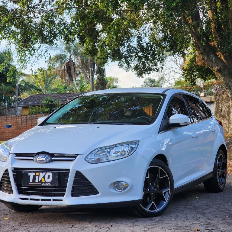 Comprar Hatch Ford Focus Hatch 2.0 16v 4P Flex Titanium Powershift ...