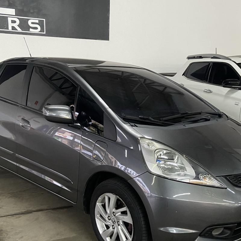 Comprar Hatch Honda Fit 1.4 16v 4P LX Flex Automático Cinza 2010 em São ...