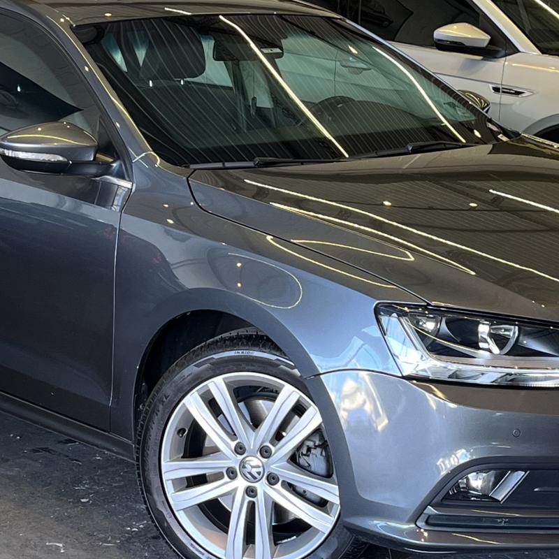 Comprar Sedan Volkswagen Jetta 2.0 4P Tsi Highline 211 CV Automático ...