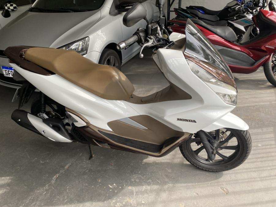 Comprar Honda Pcx 150 Dlx Branco 2017 em Botucatu-SP
