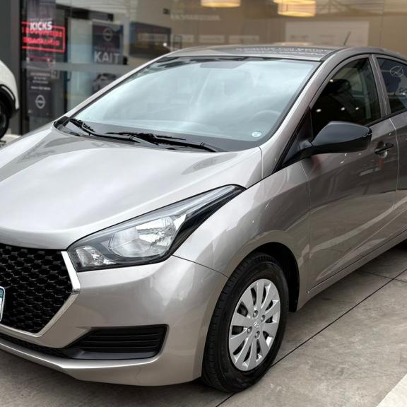Comprar Hatch Hyundai HB 20 Hatch 1.0 12v 4P Flex Unique Cinza 2019 em ...