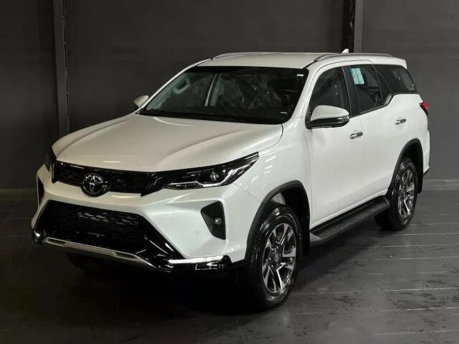 Comprar Suv Toyota Hilux Sw4 2.8 16v 4P Srx Platinum 4x4 7 Lugares ...