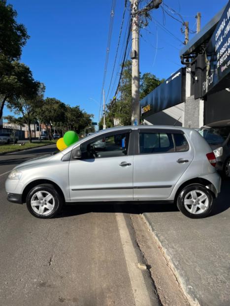 Comprar Hatch Volkswagen Fox 1.0 4P Route Flex Prata 2009 em Hortolândia-SP