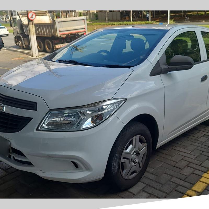 Comprar Hatch Chevrolet Onix Hatch 1.0 4P Flex LS Branco 2016 em ...