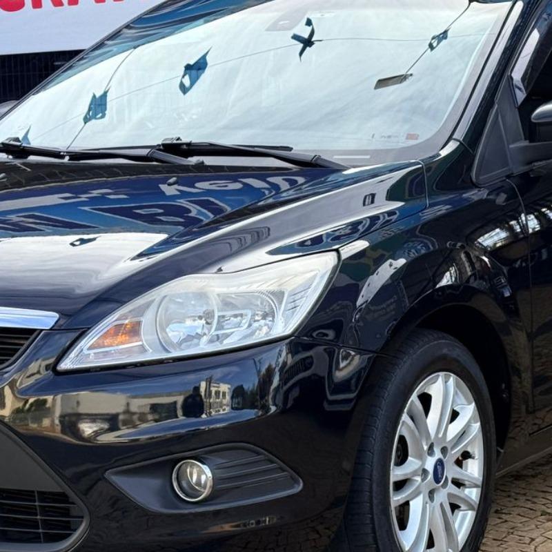Comprar Hatch Ford Focus Hatch 2.0 16v 4P Glx Automático Preto 2013 em ...
