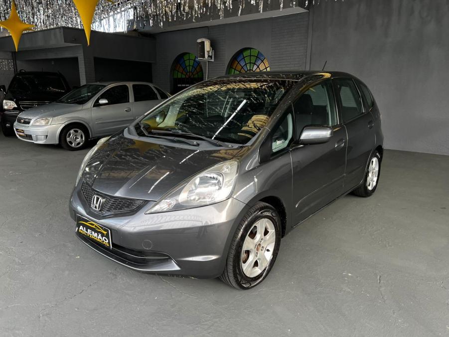 Comprar Hatch Honda Fit 1.4 4P LX Flex Cinza 2009 em Sorocaba-SP
