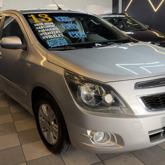 Comprar Sedan Chevrolet Cobalt 1.8 4P Flex Ltz Prata 2013 em Sorocaba-SP