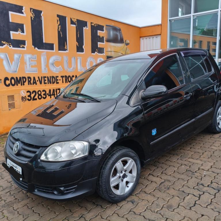 Comprar Hatch Volkswagen Fox 1.0 4P Route Flex Preto 2008 em Conchas-SP