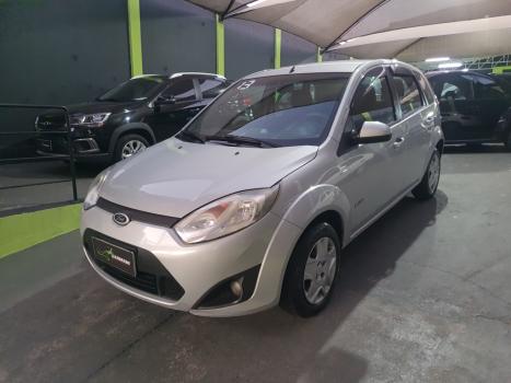 Comprar Hatch Ford Fiesta Hatch 1.6 4P Class Flex Prata 2013 em ...