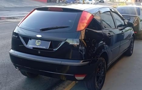 Comprar Hatch Ford Focus Hatch 2.0 16v 4P Glx Preto 2006 em Piracicaba-SP
