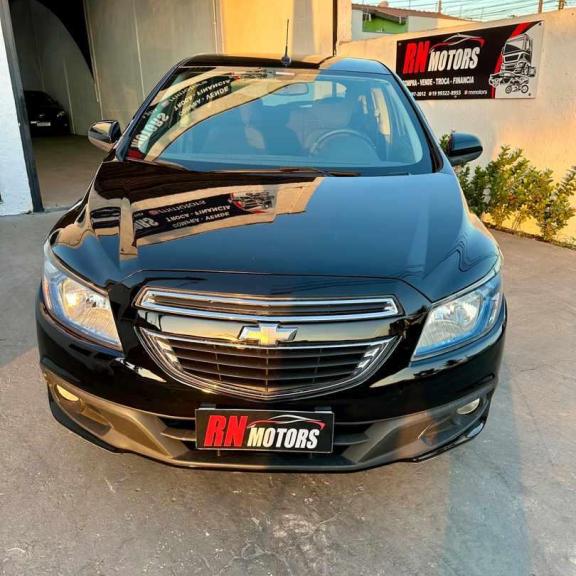 Comprar Hatch Chevrolet Onix Hatch 1.4 4P Flex Ltz Automático Preto 2015 em Piracicaba-SP