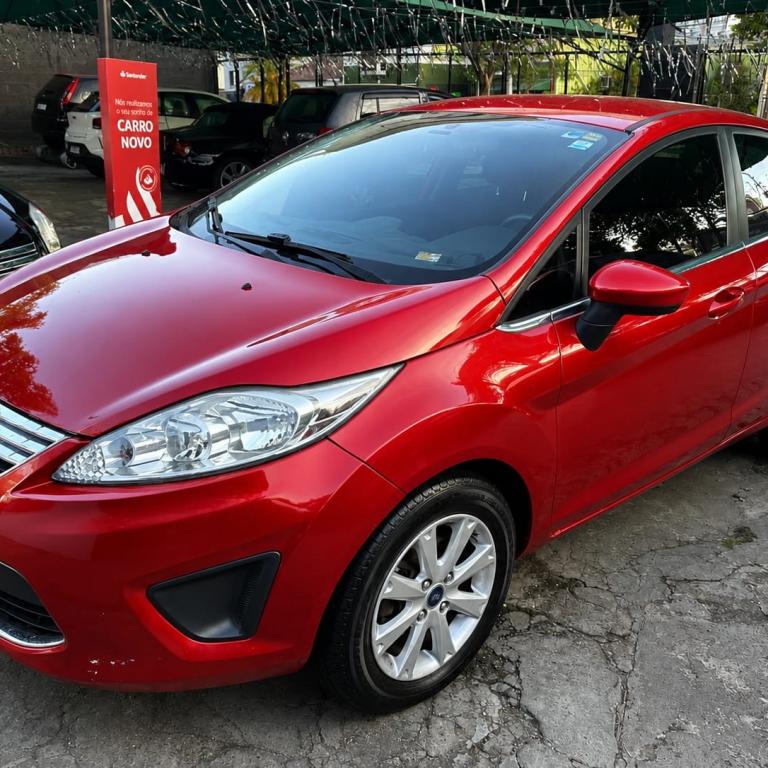 Comprar Sedan Ford Fiesta Sedan 1.6 16v 4P SE Flex Vermelho 2011 em ...