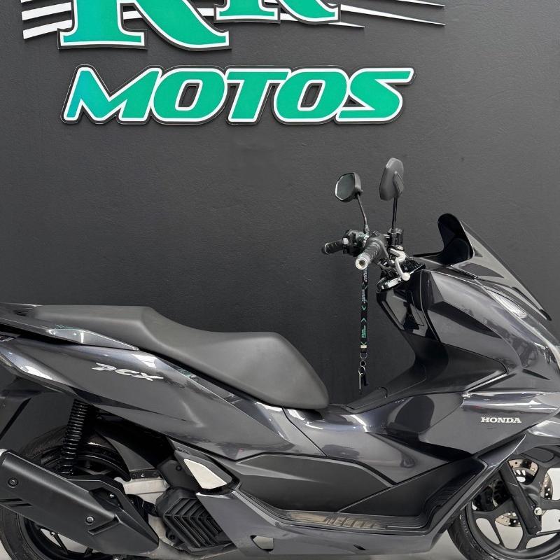 Comprar Honda Pcx 160 Dlx Abs Cinza 2024 em Piracicaba-SP