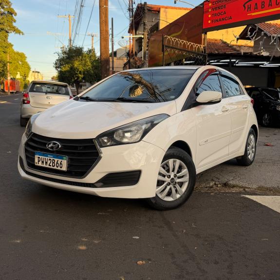 Comprar Hatch Hyundai HB 20 Hatch 1.0 12v 4P Flex Comfort Branco 2016 ...