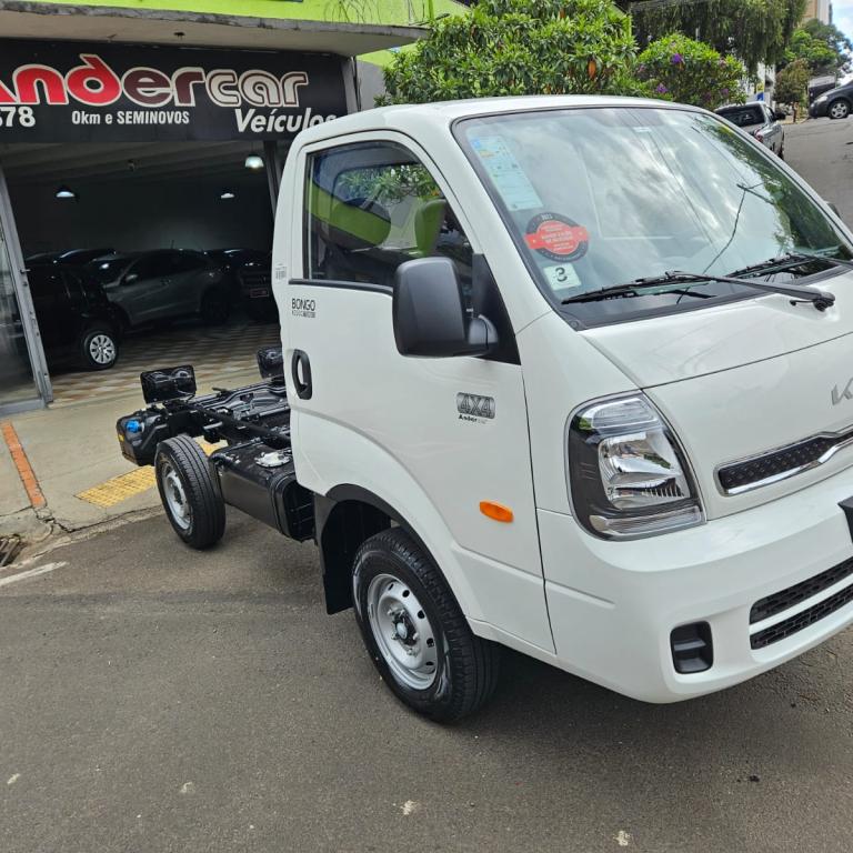 Comprar Kia Bongo 2.5 16v K 788 Cabine Simples Solidas 2026 em ...