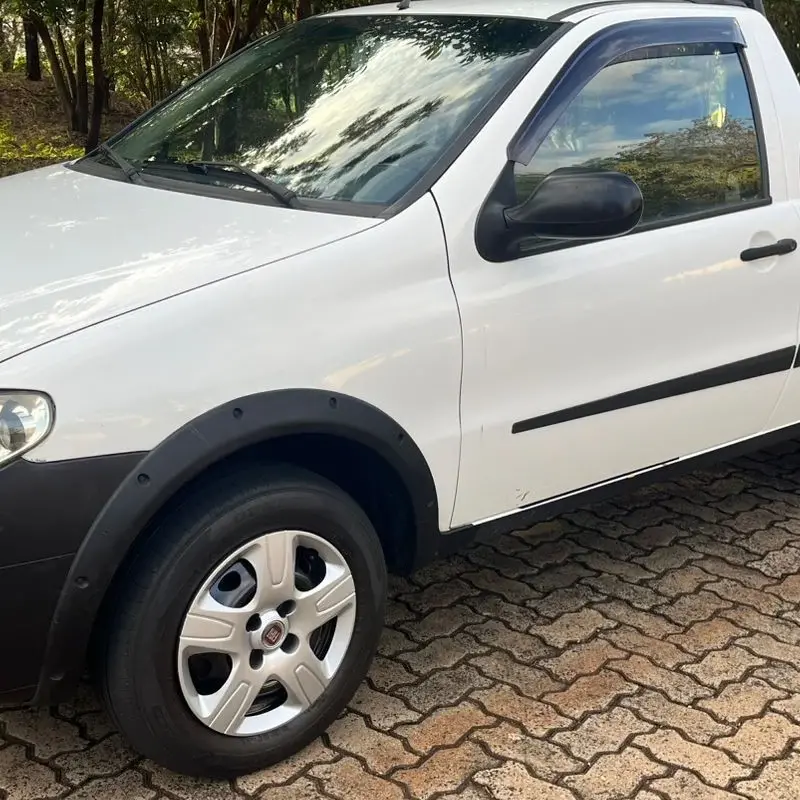 Comprar Picape Fiat Strada 1.4 Fire Flex Cabine Simples Branco 2012 em ...
