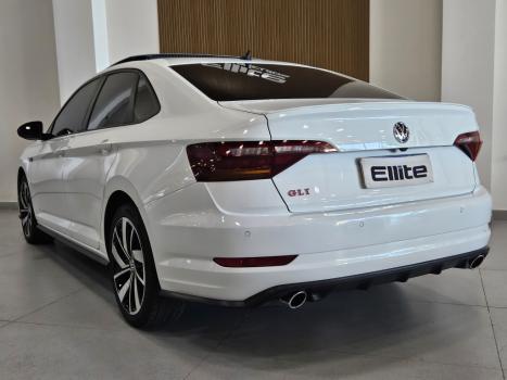 Comprar Sedan Volkswagen Jetta 2.0 4P 350 Tsi Gli Automático Dsg Branco ...