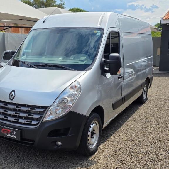 Comprar Renault Master 2.5 Dci Prata 2018 em Porto Ferreira-SP