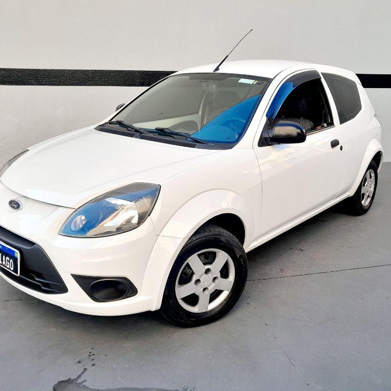 Comprar Hatch Ford Ka Hatch 1.0 Flex Branco 2013 em Jundiaí-SP