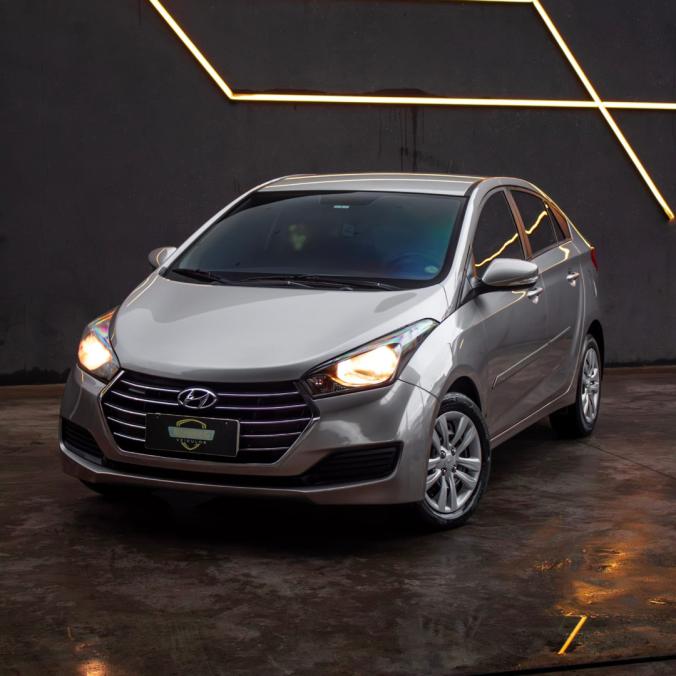 Comprar Sedan Hyundai HB 20 Sedan 1.0 12v 4P Flex Comfort Plus Prata ...
