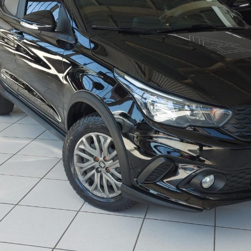 Comprar Hatch Fiat Argo 1.3 4P Firefly Flex Trekking Preto 2022 em ...