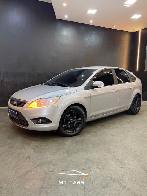 Comprar Hatch Ford Focus Hatch 1.6 16v 4P SE Flex Prata 2011 em Santa ...