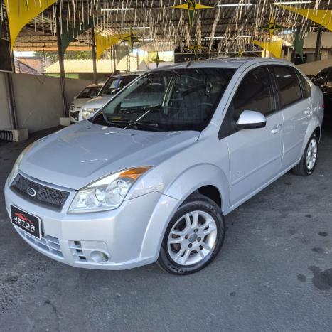 Comprar Sedan Ford Fiesta Sedan 1.6 4P Flex Prata 2009 em Americana-SP