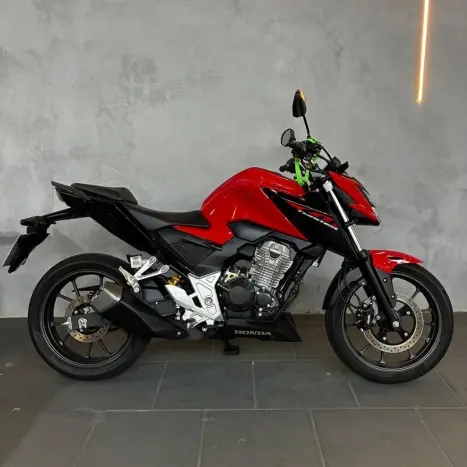 Comprar Honda CB 300 F Twister Flex Cbs Vermelho 2023 em Americana-SP