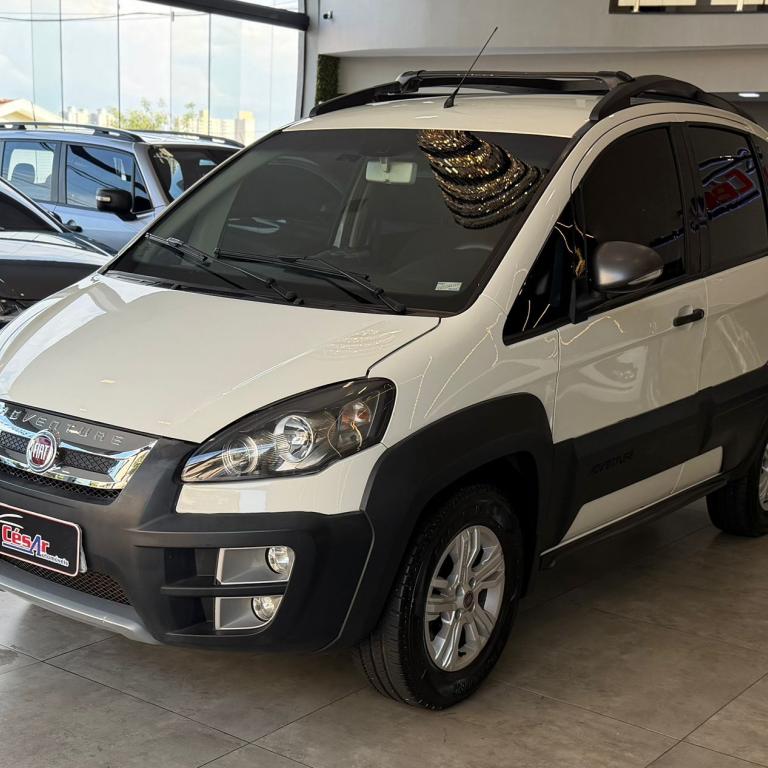 Comprar Monovolume Fiat Idea 1.8 16v 4P Adventure Flex Branco 2013 em ...