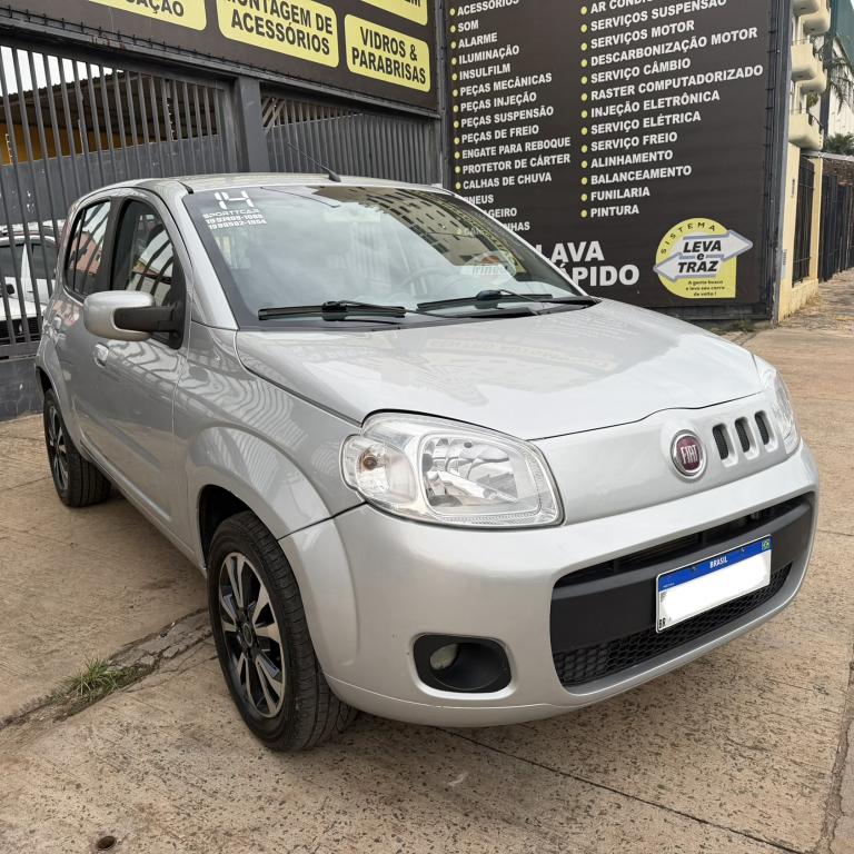 Comprar Hatch Fiat Uno 1.0 4P Flex Fire Vivace Prata 2014 em Santa ...