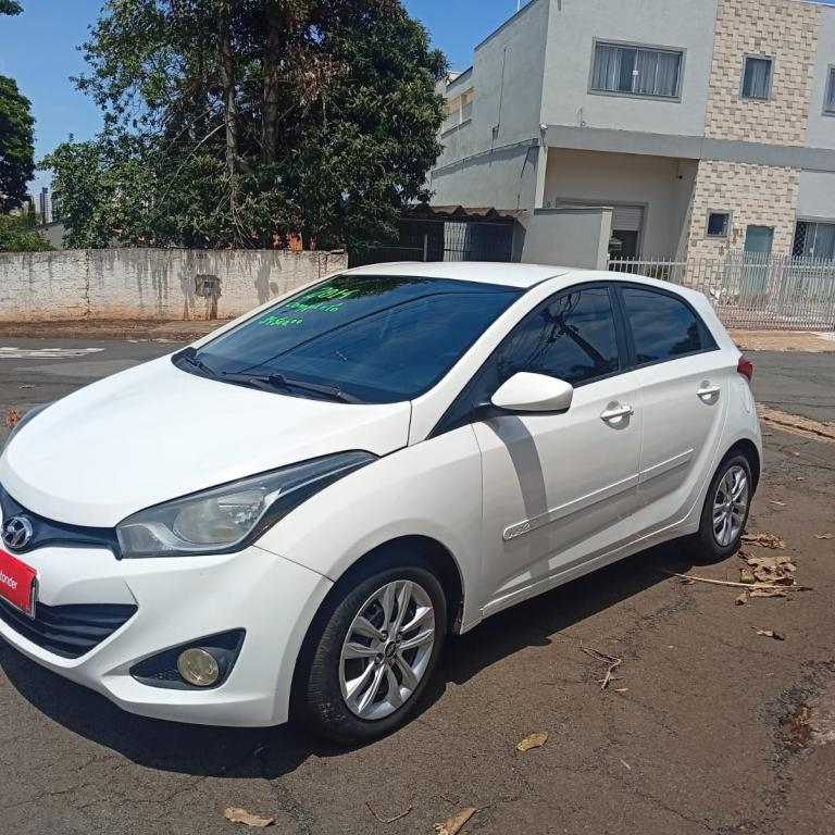 Comprar Hatch Hyundai HB 20 Hatch 1.0 12v 4P Flex Comfort Plus Branco ...