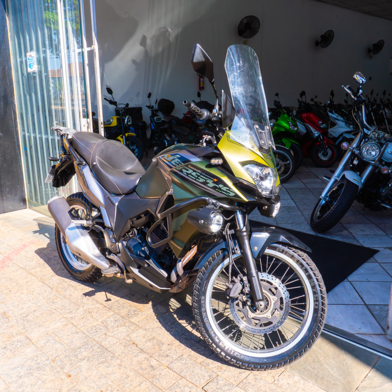 Comprar Kawasaki Versys 300 Verde 2018 em Americana-SP