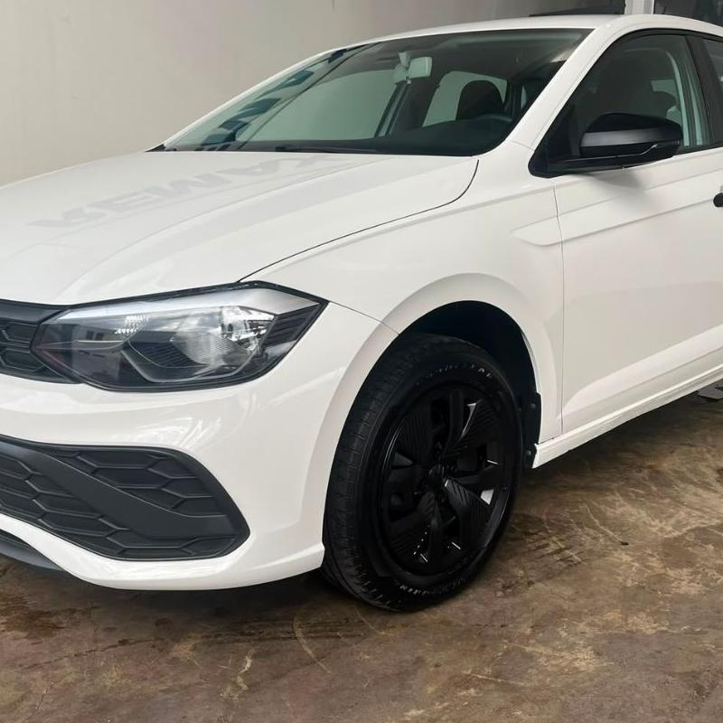 Comprar Hatch Volkswagen Polo Hatch 1.0 4P Mpi Track Branco 2026 em ...